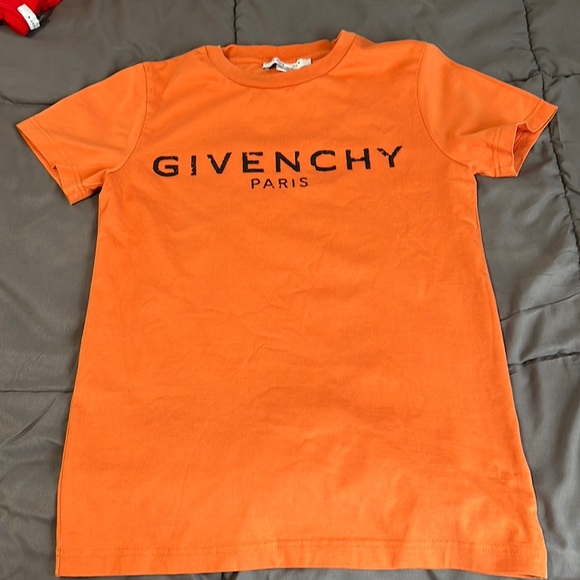 Givenchy | Shirts & Tops | Givenchy Boys Authentic Tee Size Worn | Poshmark
